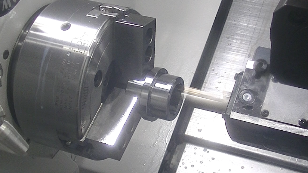 Machining Internal Keyway with Slotting Tool - Nakamura-Tome